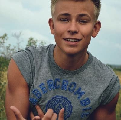 Surfboy69 Tumblr Tumbex