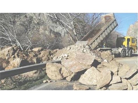 Откриха камиона в Струма отварят пътя за Гърция до дни