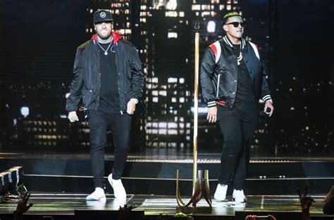 Nicky Jam And Daddy Yankee Perform â€˜mueveloâ€™ On â€˜jimmy Kimmel