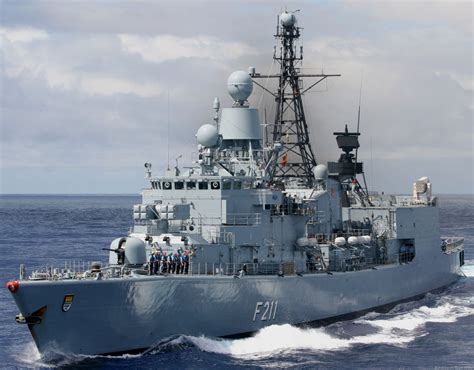 Type 122 Bremen Class Frigate In German Navy