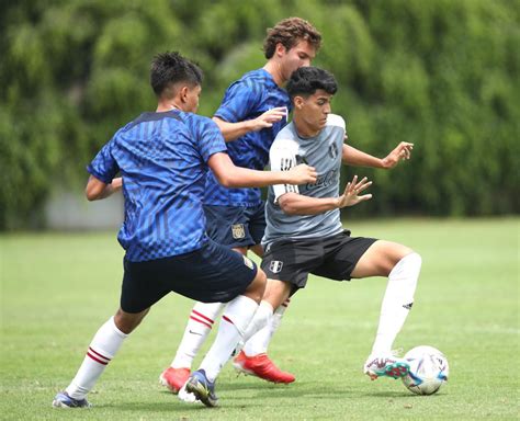 Selección Peruana 🇵🇪 On Twitter ¡𝗦𝗲𝗴𝘂𝗶𝗺𝗼𝘀 𝗺𝗶𝗱𝗶𝗲́𝗻𝗱𝗼𝗻𝗼𝘀 🤝🏻 Nuestra