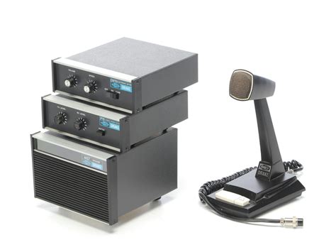 drake r8 communications receiver with tr7 transceiver and more late