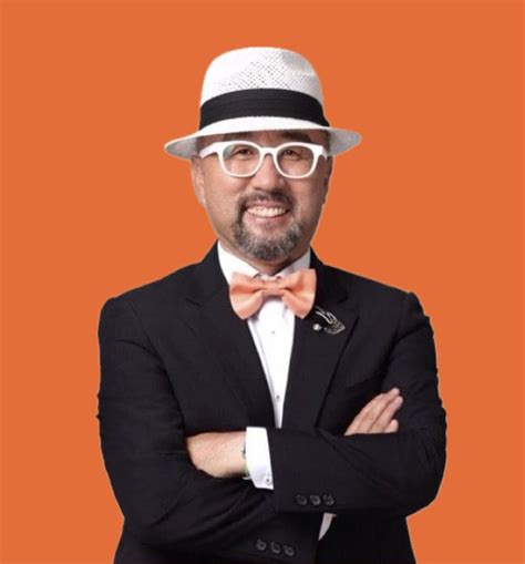 맥아더스쿨 창직칼럼 공감이 평가보다 나은 이유 우리는 일상에서 종종 다른 사람의 말이나 행동을 평가하려는 경향이 있습니다 예를 들어 친구가 한 선택이나 동료의