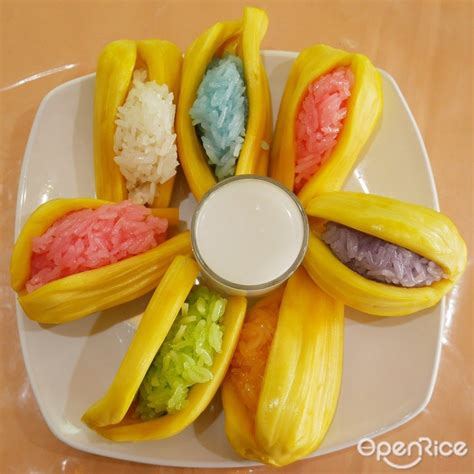 ทายาทรุ่นที่ 3 สานต่อตำนานข้าวเหนียวมูน 9 สี Openrice Th Editor