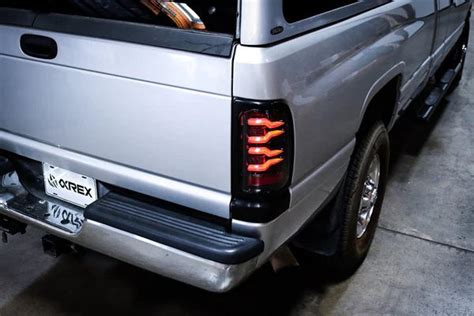 Alpharex 94 01 Dodge Ram 150094 02 Ram 25003500 Luxx Series Led Tail