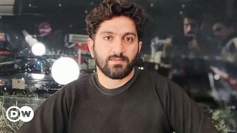 خطر اعدام رضا رسایی پس از رد اعاده دادرسی جدی است Dw ۱۴۰۲۱۱۲