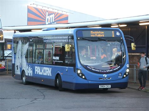 First Midland Bluebird Sn Ckv Falkirk Bus Statio Flickr