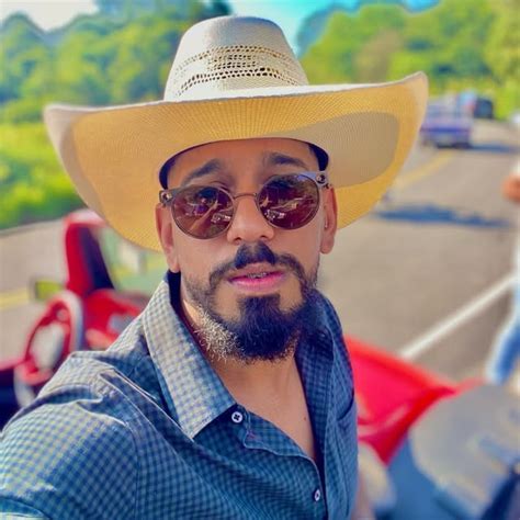 Edson Silva 1edisilva • Threads Say More