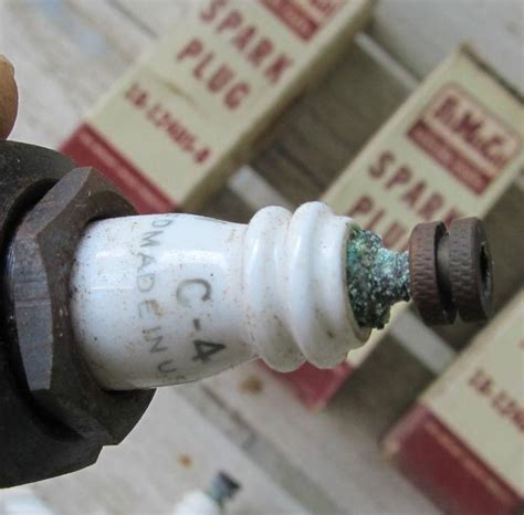 Purchase RARE NOS Champion C 4 Spark Plugs V8 1932 Ford Flathead Black