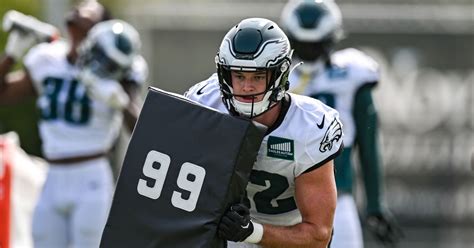 Live Eagles Training Camp Practice Updates Day 5 Bleeding Green Nation