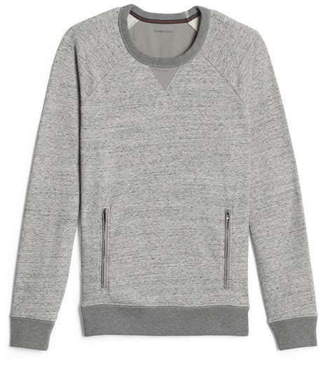 6 Essential Items From New Lands End Canvas Collection Maxim