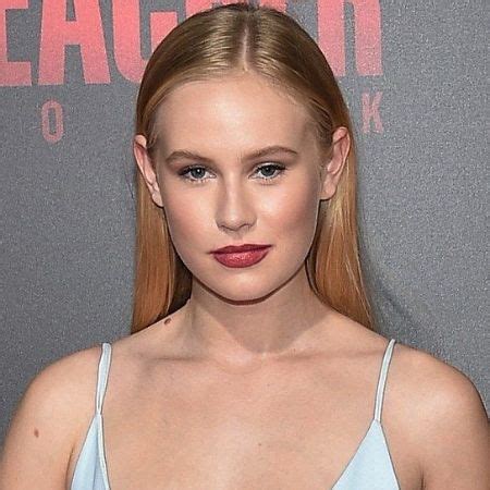 Who Is Never Go Back Heroes Reborn And Greenhouse Academy Actress