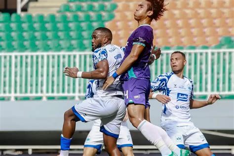 HASIL AKHIR LIVE SCORE Persita Vs PSIS SKOR 2 1 PARUH BABAK KEDUA