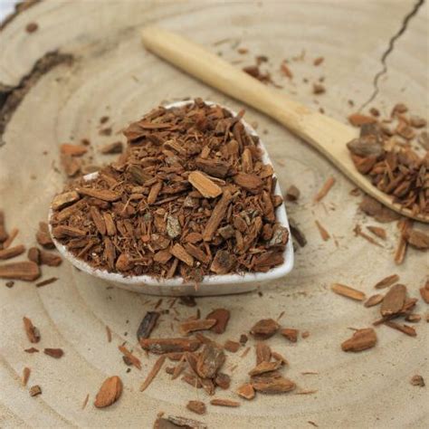 Chinovník Lékařský Kůra Nařezaná Cinchona Officinalis Cinchonae
