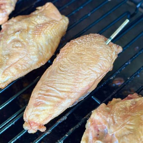 Juicy And Flavorful Smoked Pulled Chicken Pellets And Pits