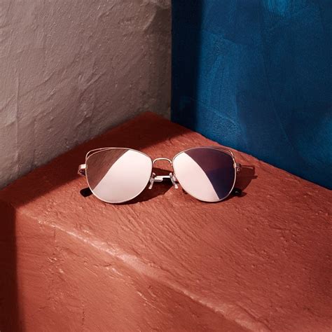 Sunglass Hut Retail Clothes And Accessories