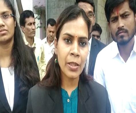 Jalna Couple Latest News Photos And Videos On Jalna Couple Abp Majha