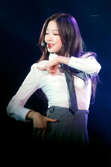 보리 on Twitter 아이돌 사쿠라