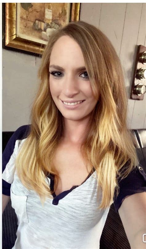 Ashleigh Medium