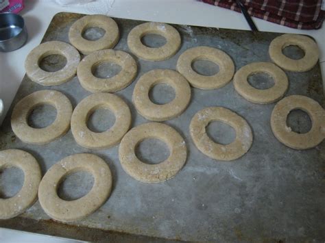 These Three Girlies It S Time For You To Make The Donuts