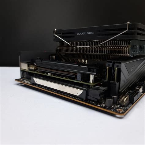 Rog Strix B650E-I : r/sffpc