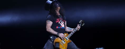 Slash Enlists Chris Stapleton For A Killer Cover Of Fleetwood Macs Oh