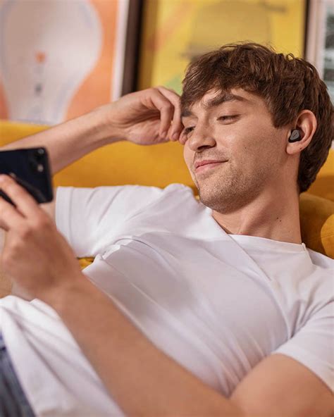 True Wireless Earbuds With Hybrid Active Noise Cancellation Elite