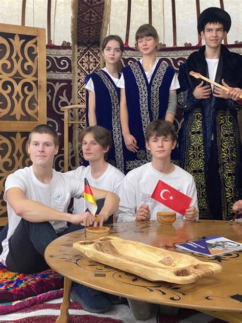 Международная молодёжная школа дипломатии «Дороги мира – дороги добра ...