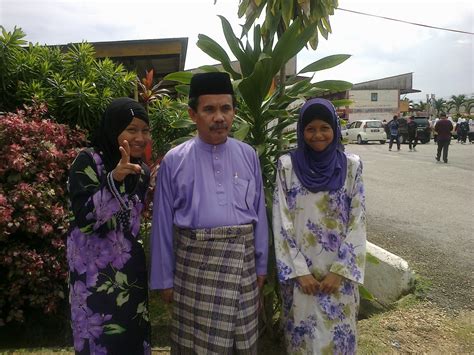 Zolkaplyyunus Gambar Kenagan Bersama Murid Kelas Rancangan Khas 4 Smk