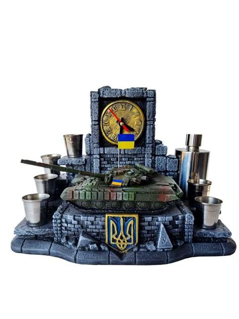 Украинский танк Т 64 БВ Сувенир Статуэтка Мини Бар 1 300 грн Витвори майстрів рукоділля