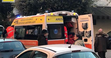 Violenza E Sangue Davanti Ad Una Coop Soccorsi Sul Posto Paura Tra La