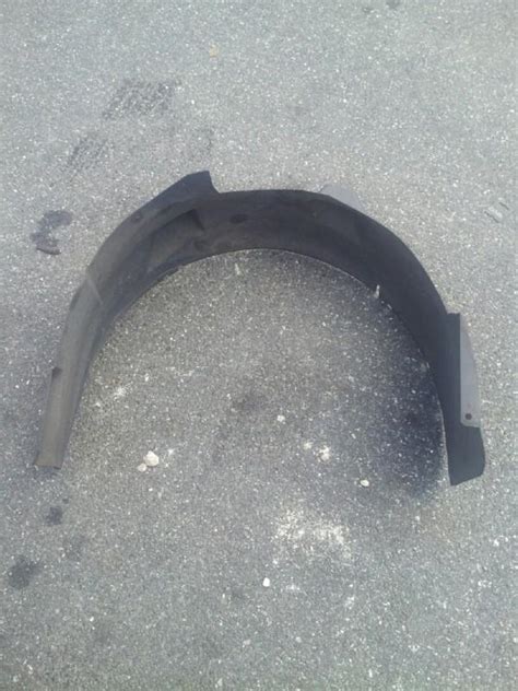 Find 02 07 Saturn Vue Left Inner Fender Liner In Washington District Of Columbia Us For Us 30 00