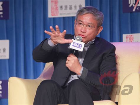 图文：北京大学国家发展研究院教授周其仁会议讲座财经年会 2013预测与战略新浪财经新浪网