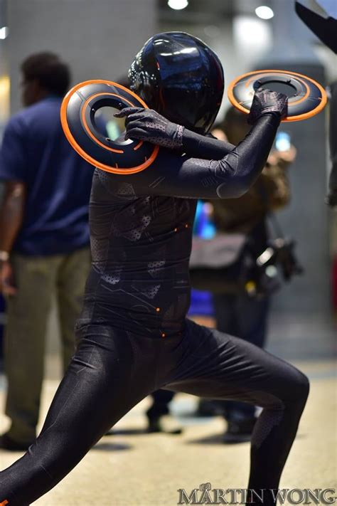 16 Killer Cosplay Shots From Wondercon Kotaku Australia