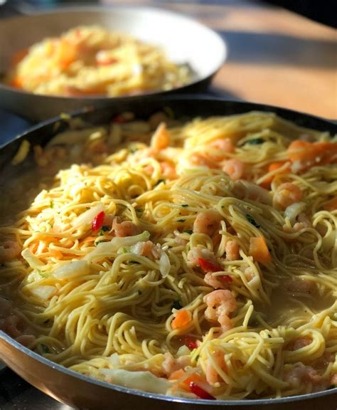 Coconut Chilli Prawn Noodles