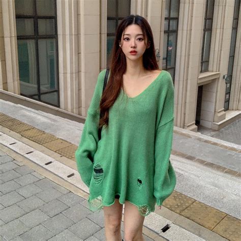 워너비뮤즈 무배 여리여리핏색감맛집 여리청순 데미지 브이넥 오버핏 롱 긴팔 니트 그물 트임 티셔츠 봄 가을 겨울 Y2K