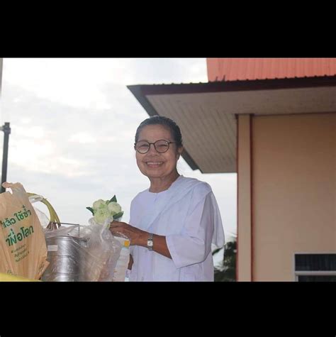 หลวงพ่อจรัญ ทักขญาโณ วัดหลวงขุนวินและธรรมสถานเดือนเต็มดวง Added A New