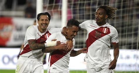 Perú Vs El Salvador 4 1 Goles Y Resumen Del Triunfo De La