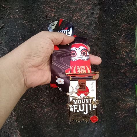 The Conqueror Virtual Challenge Medals Mount Fuji Serba Serbi Others Di Carousell