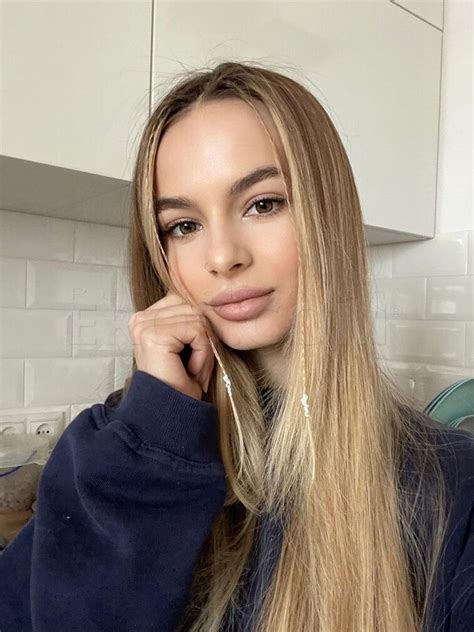 Sonya Model Located In California Los Angeles