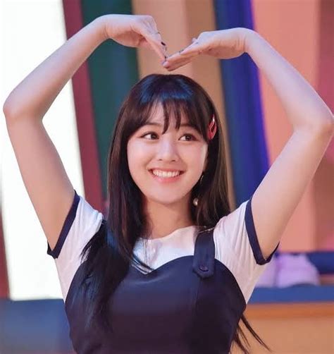 Pick An Era To Fuck Jihyo R Twice Fap