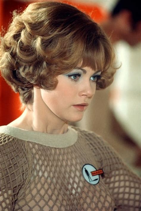 Pin Su UFO