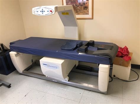 Hologic Discovery C Bone Densitometer 2004 Metropolis International