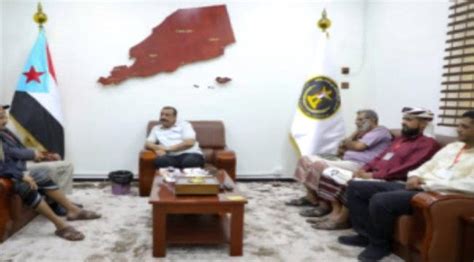 اخبار وتقارير اللواء بن بريك يطلع على نشاط هيئة الوفاق الجنوبي