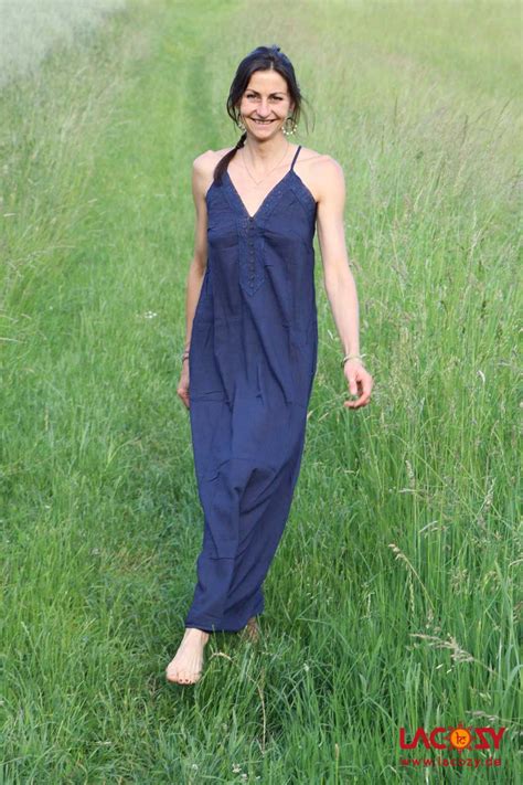 Langes Kleid Royai Mit Blumenborte Gr S M Damen Dunkelblau Lacozy Onlineshop