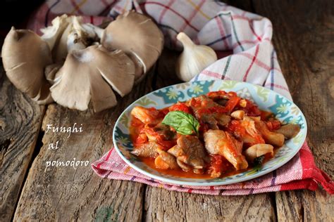 Funghi Al Pomodoro Contorno Deliziososemplicissimo E Veloce