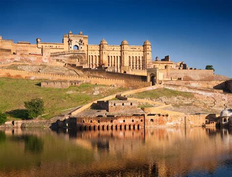 5 Must Visit Forts And Palaces In Rajasthan
