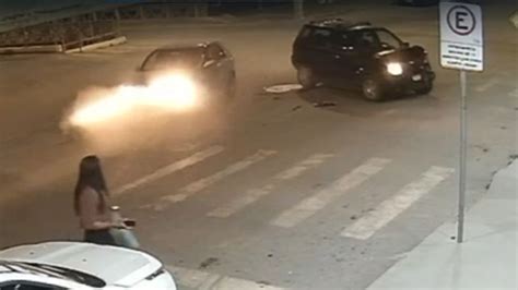 Vídeo Motorista Bate Em Carro E Foge De Acidente Em Arcos Portal Mpa