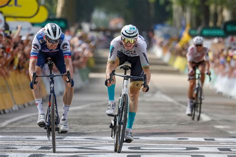 Matej Mohoric Houdt Kasper Asgreen Van Tweede Zege Op Rij De Morgen