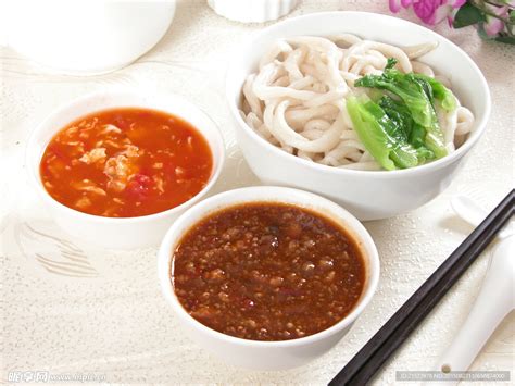 剔尖二合一面摄影图 传统美食 餐饮美食 摄影图库 昵图网